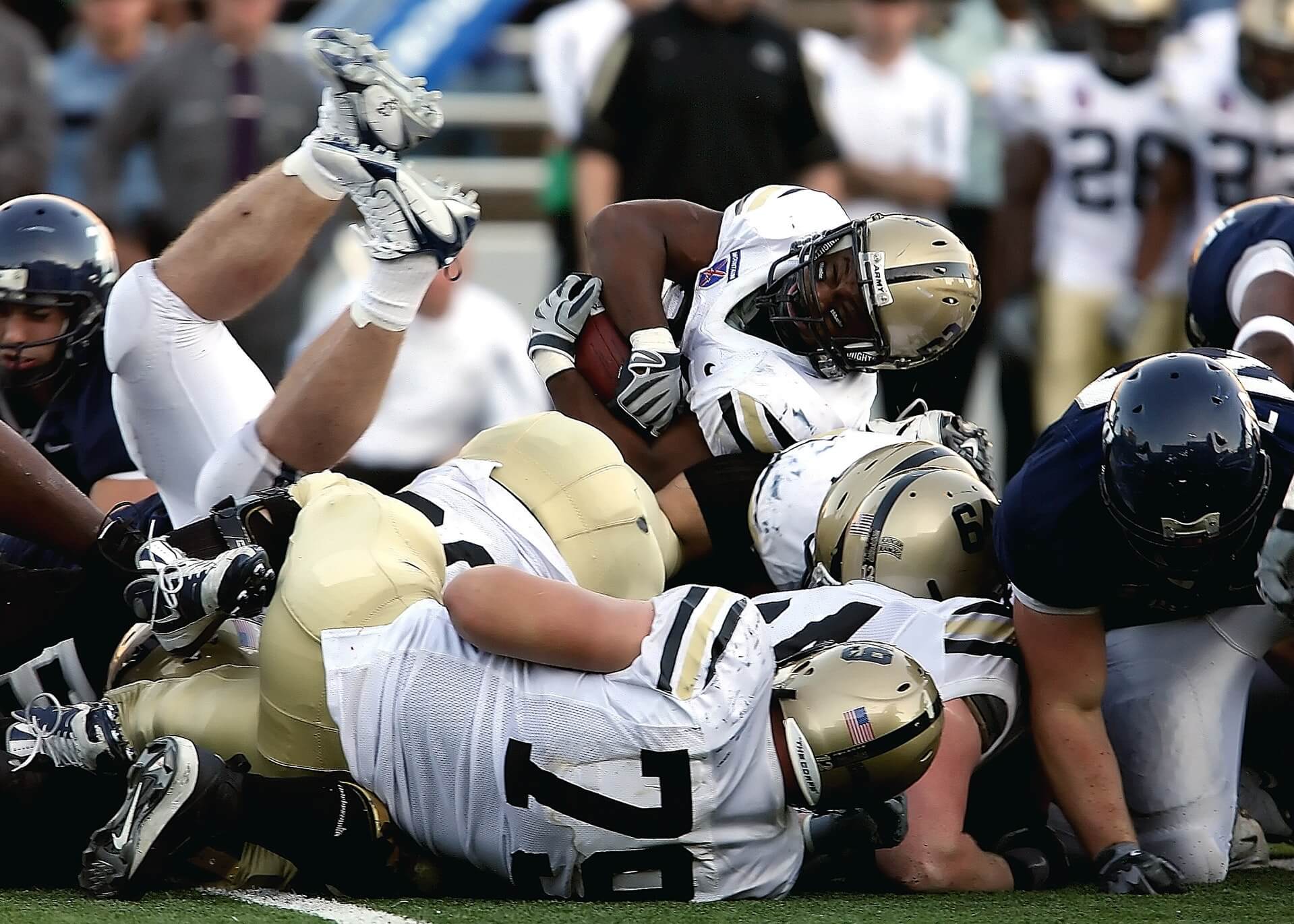NFL preseason begins: Doctors link concussions to high blood pressure ...