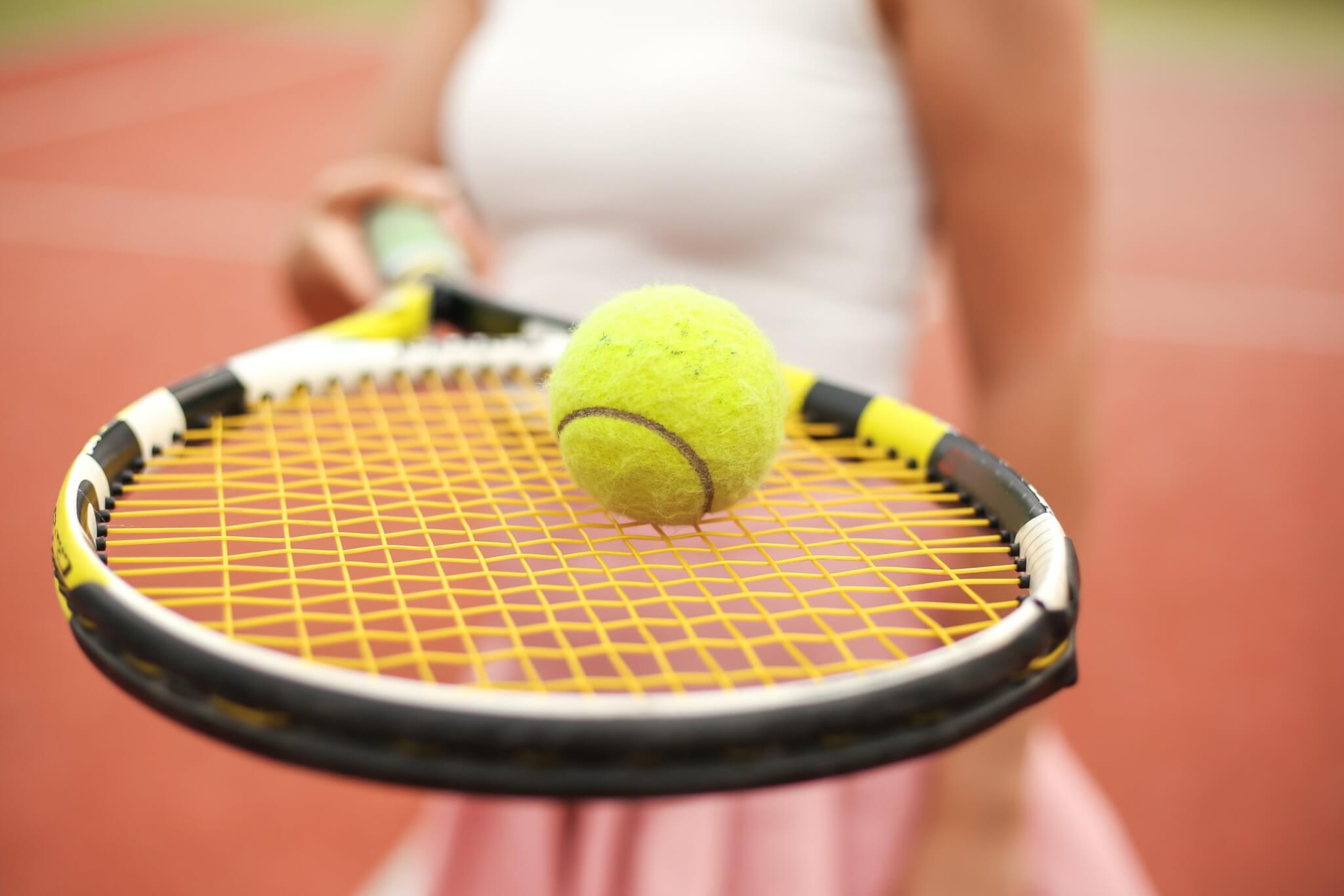 7 Tennis Rackets To Take Your Game To The Next Level