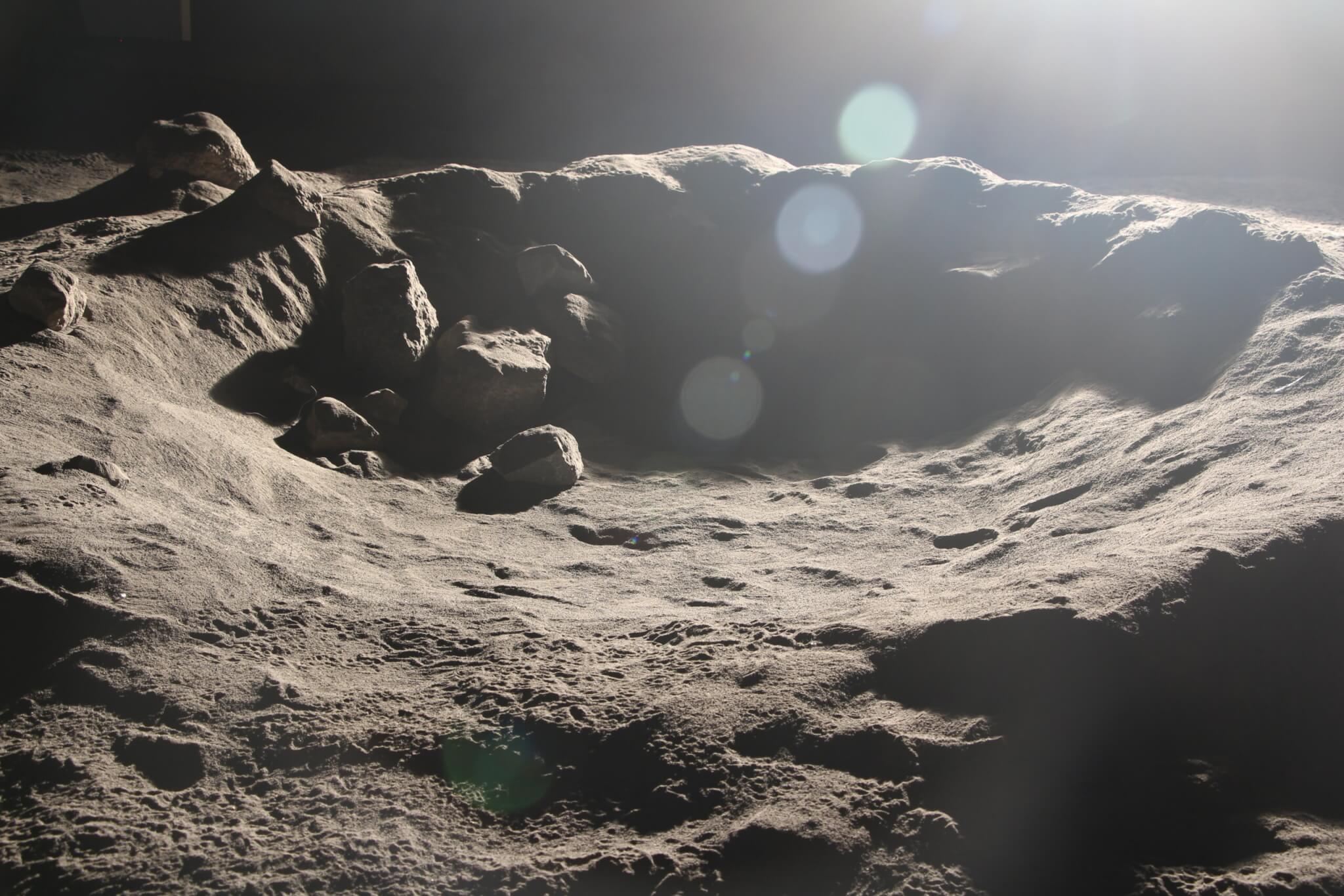 Want to walk on the Moon? NASA just built their own lifelike lunar ...