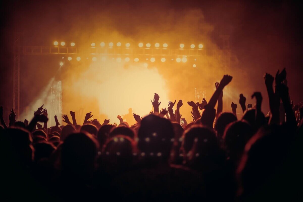 Best Bro-Country Songs: Top 5 Country Pop Hits According To Experts