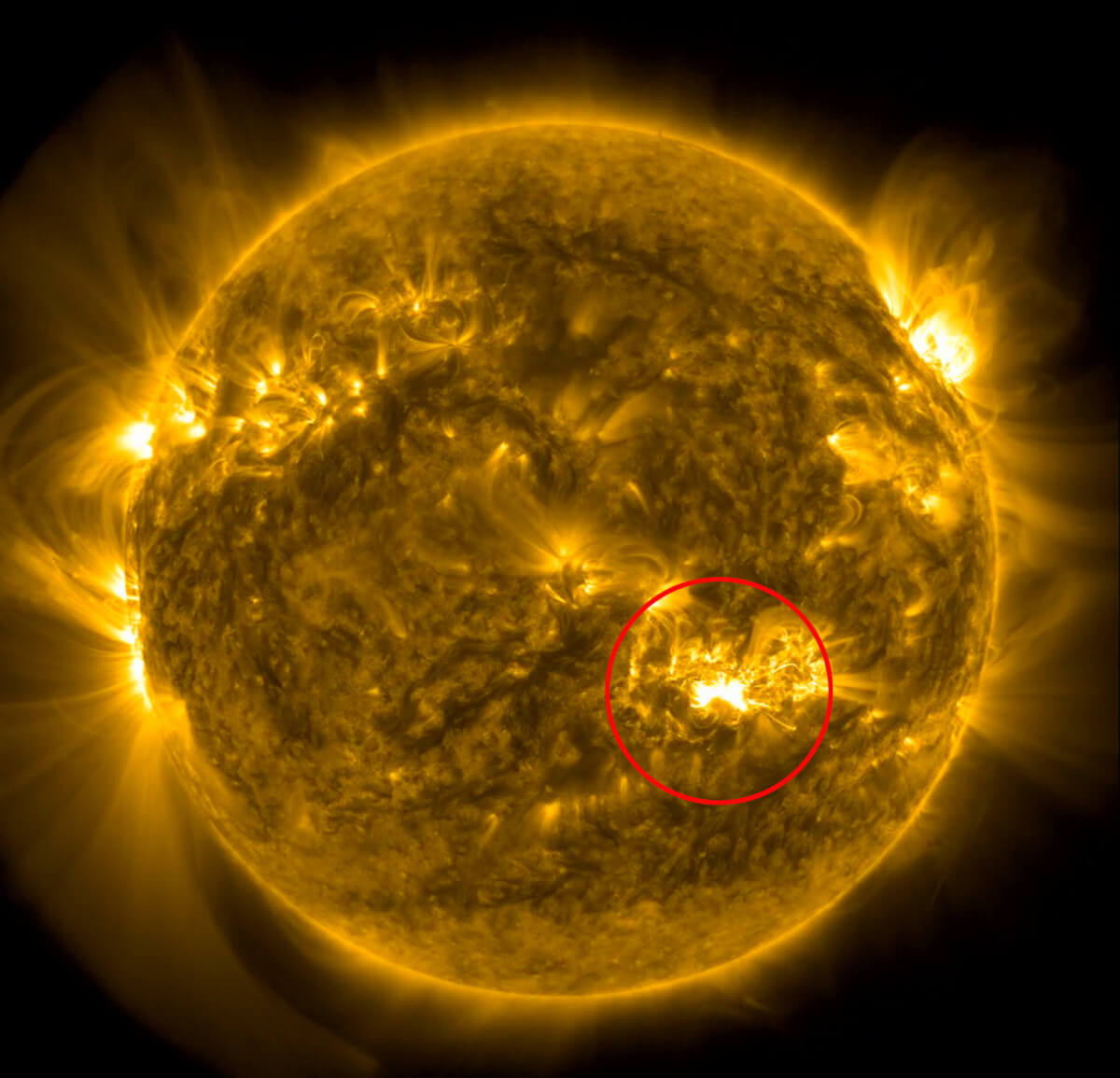 See the colossal sunspot that's already caused major radio blackouts ...