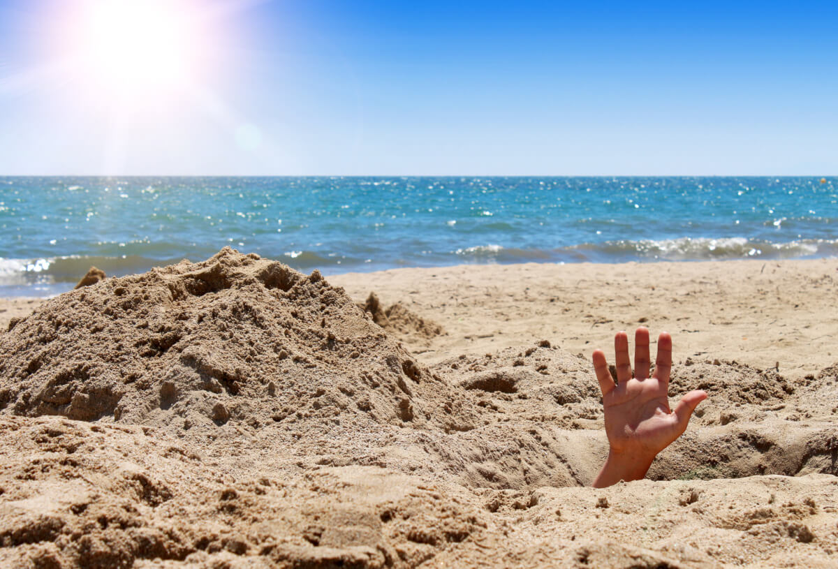 Sand hole danger: Why digging at the beach can be deadlier than shark ...